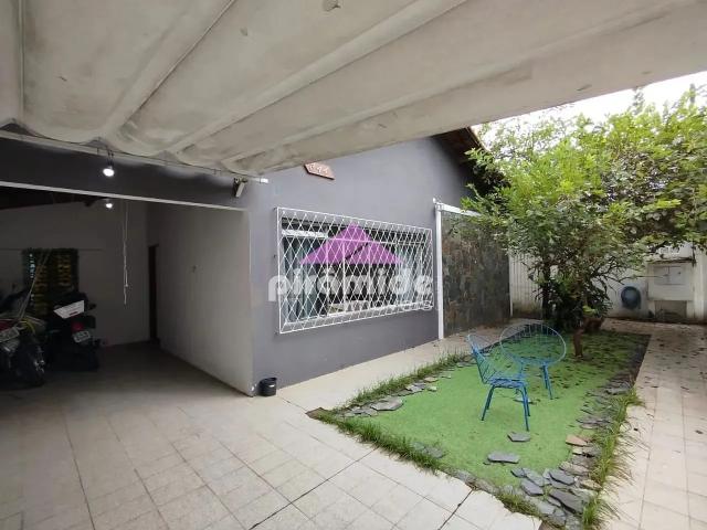 Casa em Vila Betânia, São José dos Campos/SP de 120m² 3 quartos à venda por R$ 749.000,00