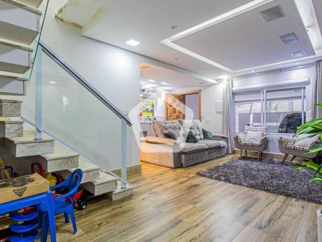 Casa em Vila Bertioga