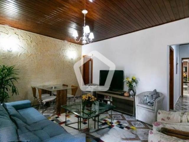 Casa em Vila Bertioga