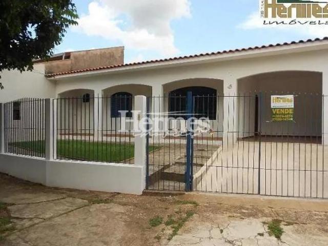Casa em Vila Bressani, Paulínia/SP de 207m² 3 quartos à venda por R$ 900.000,00