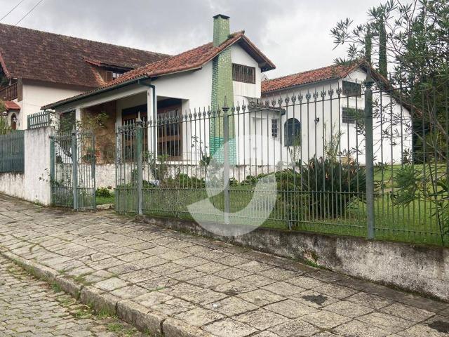 Casa em Vila Guarani, Nova Friburgo/RJ de 250m² 3 quartos à venda por R$ 1.099.900,00