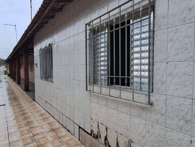 Casa em Vila Guilhermina, Praia Grande/SP de 60m² 1 quartos à venda por R$ 269.900,00
