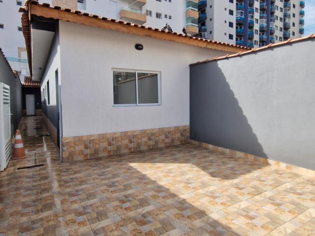 Casa em Vila Guilhermina, Praia Grande/SP de 72m² 2 quartos à venda por R$ 729.000,00