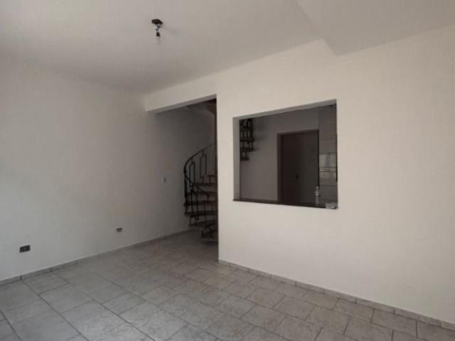 Casa em Vila Guilhermina, Praia Grande/SP de 80m² 2 quartos para locação R$ 2.400,00/mes