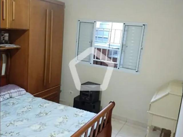 Casa em Vila Gumercindo