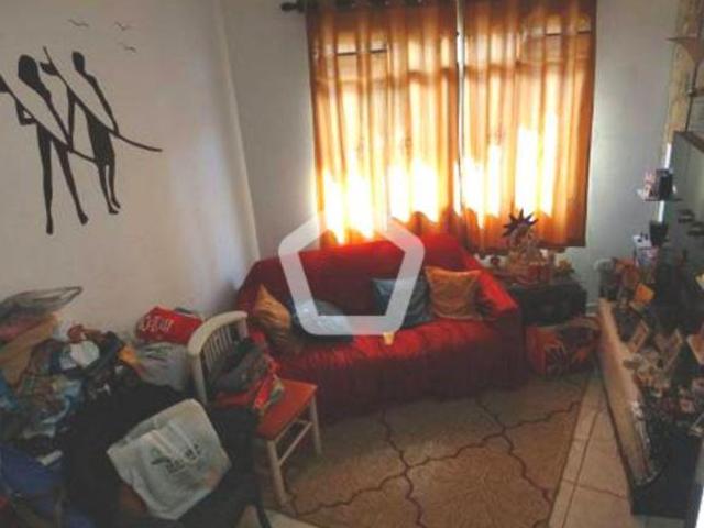 Casa em Vila Gumercindo