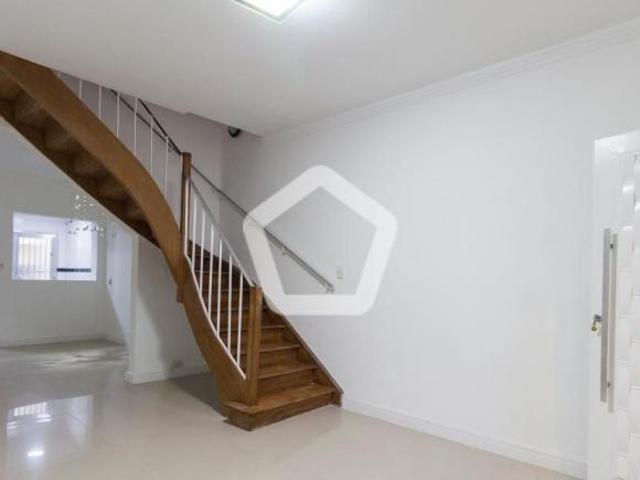 Casa em Vila da Saúde