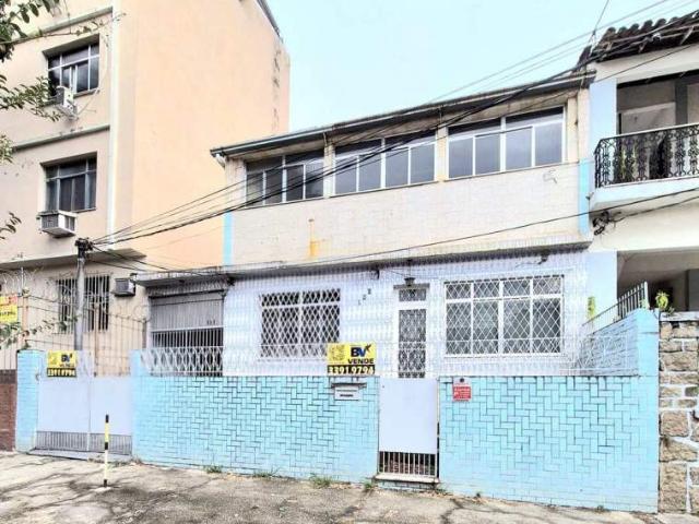 Casa em Vila da Penha, Rio de Janeiro/RJ de 300m² 5 quartos à venda por R$ 989.000,00
