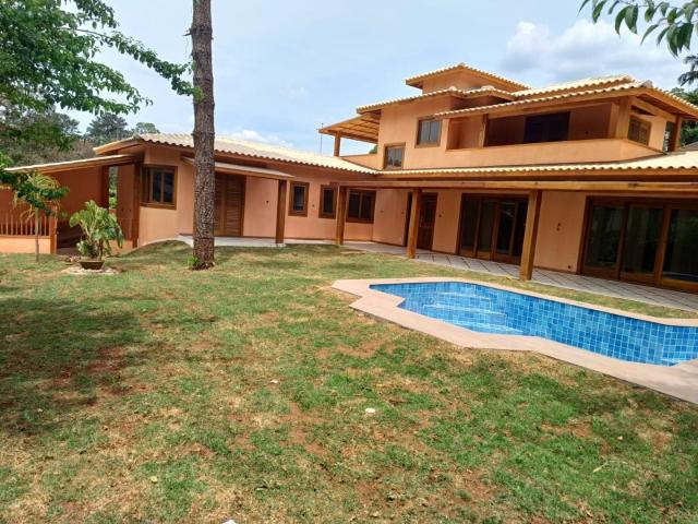 Casa em Vila de São Fernando, Cotia/SP de 330m² 3 quartos à venda por R$ 3.489.000,00