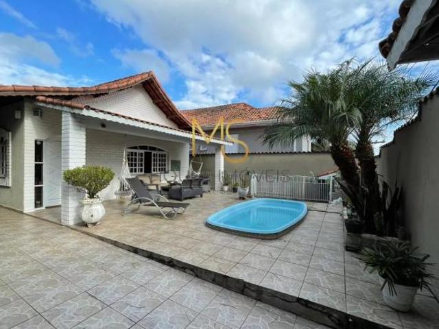 Casa em Vila Diva, Carapicuíba/SP de 131m² 3 quartos à venda por R$ 990.000,00