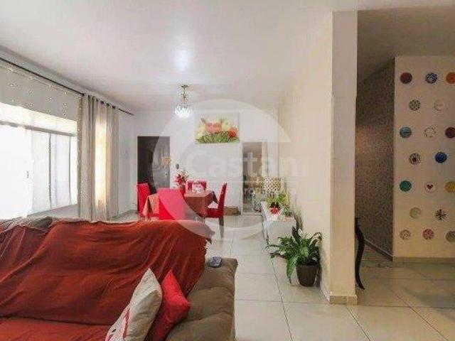 Casa em Vila Ema