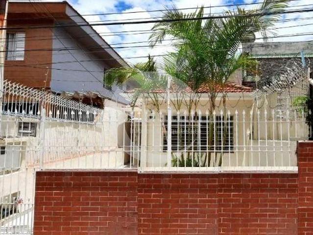 Casa em Vila Ema