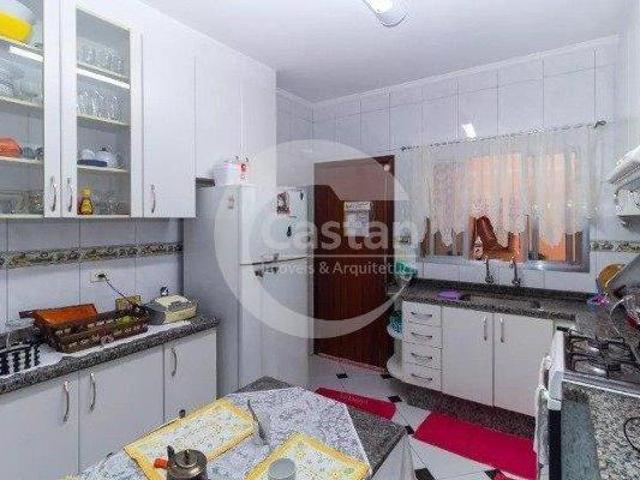 Casa em Vila Ema