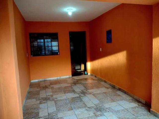 Casa em Vila Edna, Bragança Paulista/SP de 183m² 2 quartos à venda por R$ 397.000,00