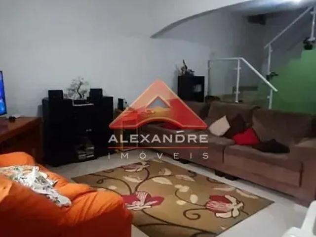Casa em Vila Ester, São José dos Campos/SP de 140m² 3 quartos à venda por R$ 589.000,00