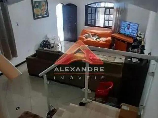 Casa em Vila Ester, São José dos Campos/SP de 140m² 3 quartos à venda por R$ 590.000,00