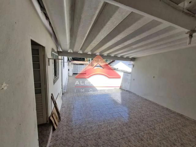 Casa em Vila Ester, São José dos Campos/SP de 224m² 4 quartos à venda por R$ 849.000,00