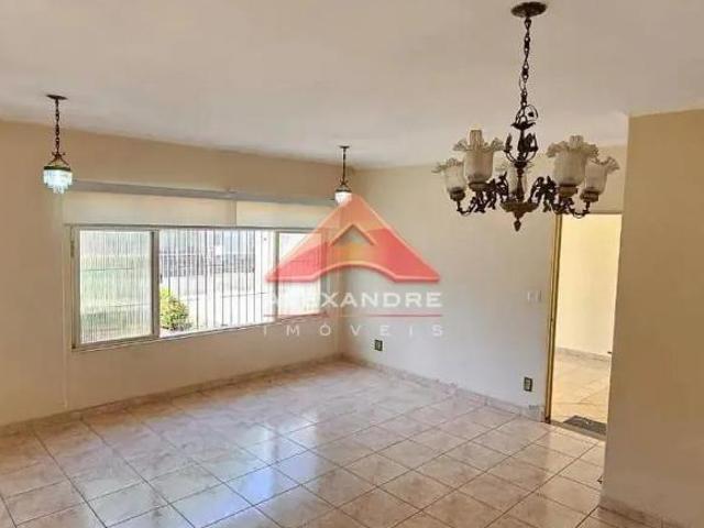 Casa em Vila Industrial, São José dos Campos/SP de 163m² 3 quartos à venda por R$ 760.000,00