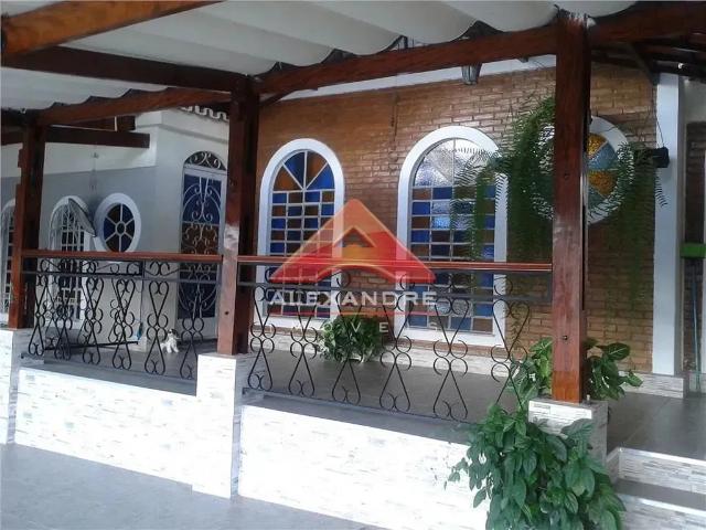 Casa em Vila Industrial, São José dos Campos/SP de 223m² 3 quartos à venda por R$ 904.900,00
