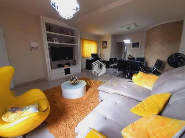 Casa em Vila Iapi, Taubaté/SP de 142m² 4 quartos à venda por R$ 485.000,00