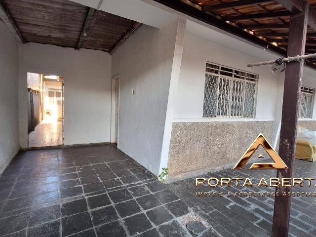 Casa em Vila Ipanema, Ipatinga/MG de 240m² 2 quartos à venda por R$ 399.000,00