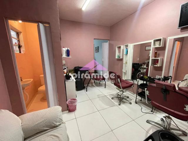 Casa em Vila Iracema, São José dos Campos/SP de 144m² 2 quartos à venda por R$ 319.000,00