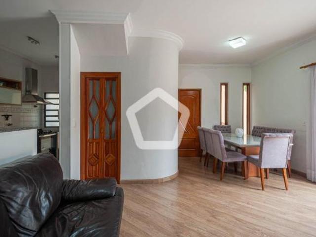 Casa em Vila Isolina Mazzei