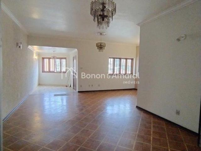 Casa em Vila Itapura, Campinas/SP de 203m² 3 quartos à venda por R$ 890.000,00