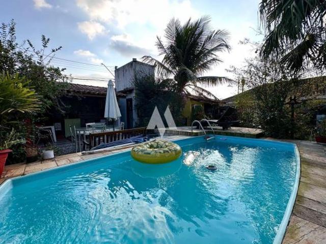 Casa em Vila Ligya, Guarujá/SP de 355m² 3 quartos à venda por R$ 779.000,00