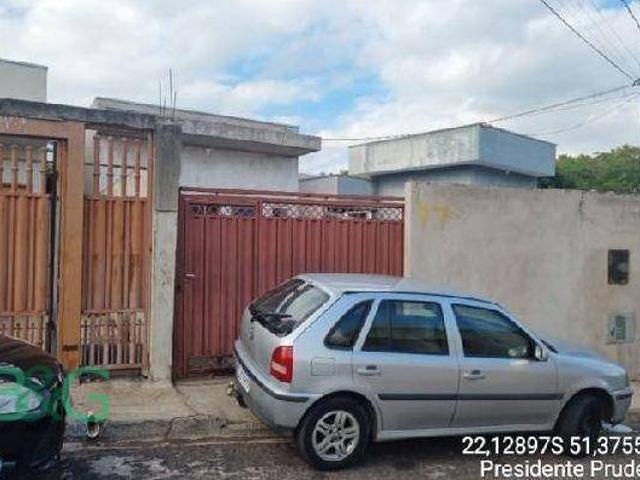 Casa em Vila Luso, Presidente Prudente/SP de 50m² 2 quartos à venda por R$ 81.864,82