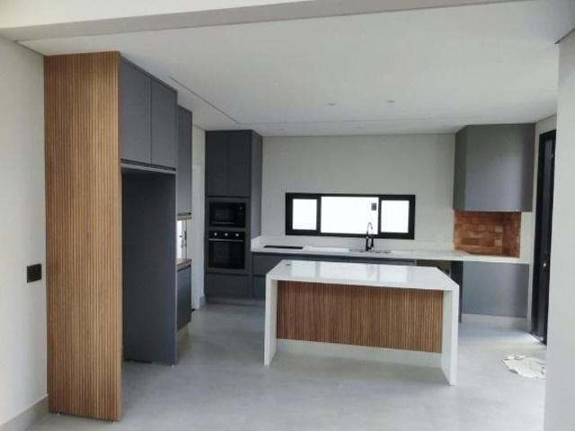 Casa em, / de 175m² 3 quartos à venda por R$ 1.638.900,00