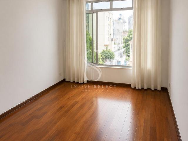 Casa em Vila Madalena, São Paulo/SP de 200m² 3 quartos à venda por R$ 2.199.900,00