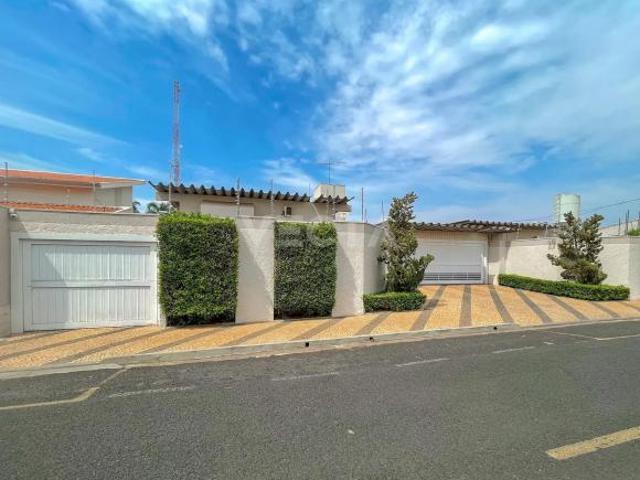 Casa em Vila Maria, São José do Rio Preto/SP de 450m² 5 quartos à venda por R$ 1.600.000,00