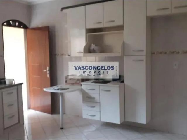 Casa em Vila Maria, São José dos Campos/SP de 261m² 3 quartos à venda por R$ 899.000,00
