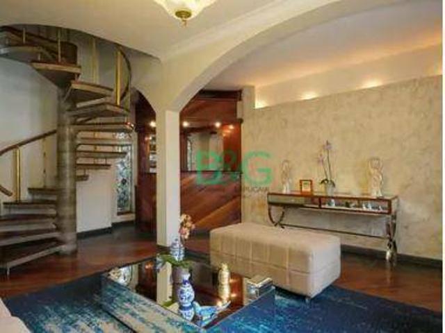 Casa em Vila Mariana, São Paulo/SP de 240m² 3 quartos à venda por R$ 2.418.000,00