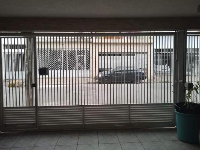 Casa em Vila Maricy, Guarulhos/SP de 300m² 3 quartos à venda por R$ 780.000,00