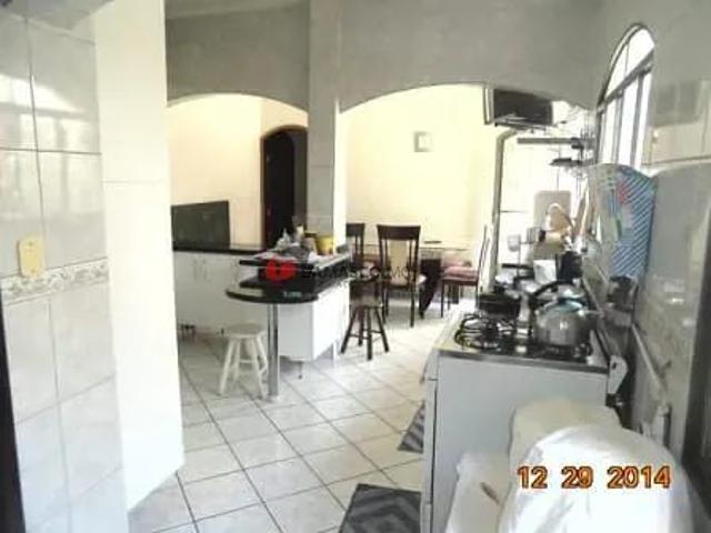 Casa em Vila Metalúrgica