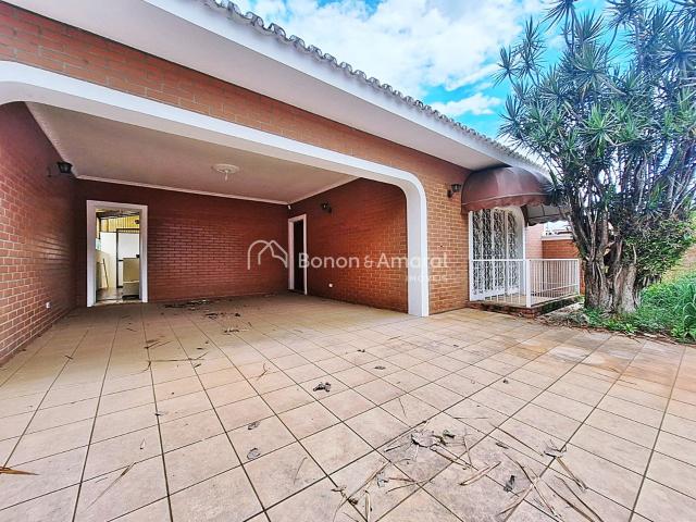 Casa em Vila Nogueira, Campinas/SP de 288m² 4 quartos à venda por R$ 869.000,00