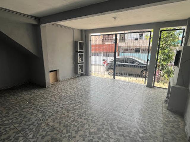 Casa em Vila Nhocune, São Paulo/SP de 132m² 6 quartos à venda por R$ 529.000,00