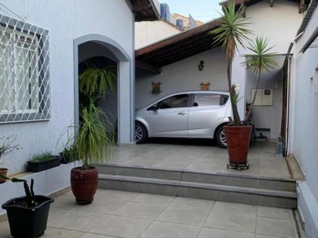 Casa em Vila São João, Caçapava/SP de 310m² 3 quartos à venda por R$ 950.000,00