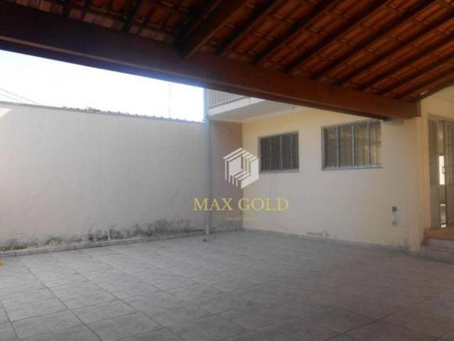 Casa em Vila São José, Taubaté/SP de 256m² 3 quartos à venda por R$ 600.000,00