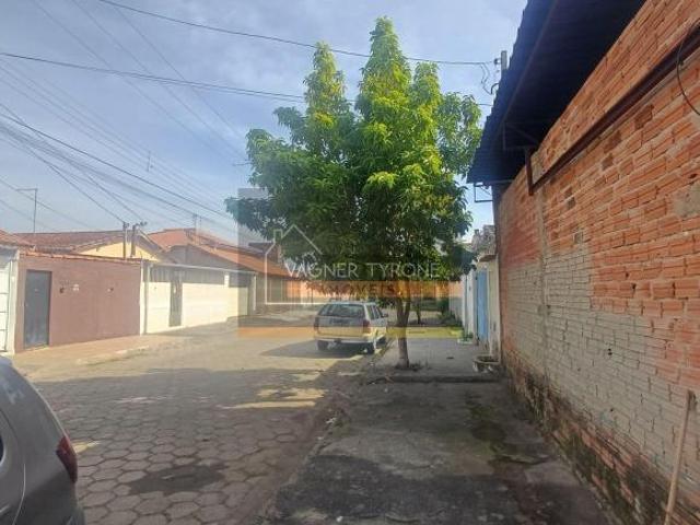 Casa em Vila São Roque, Lorena/SP de 80m² 2 quartos à venda por R$ 130.000,00