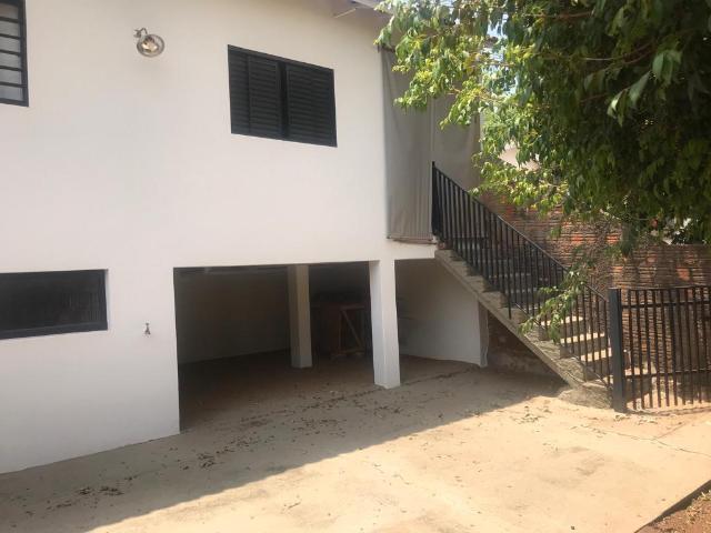 Casa em Vila Santo Antônio, Araçatuba/SP de 230m² 3 quartos à venda por R$ 329.900,00