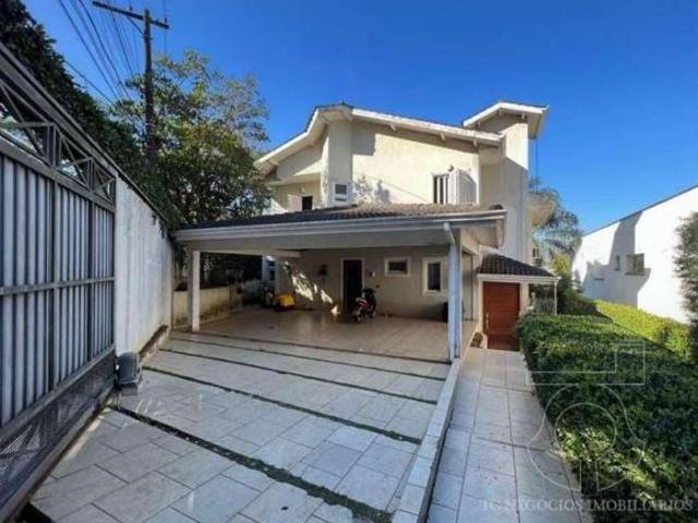 Casa em Vila Santo Antônio Cotia