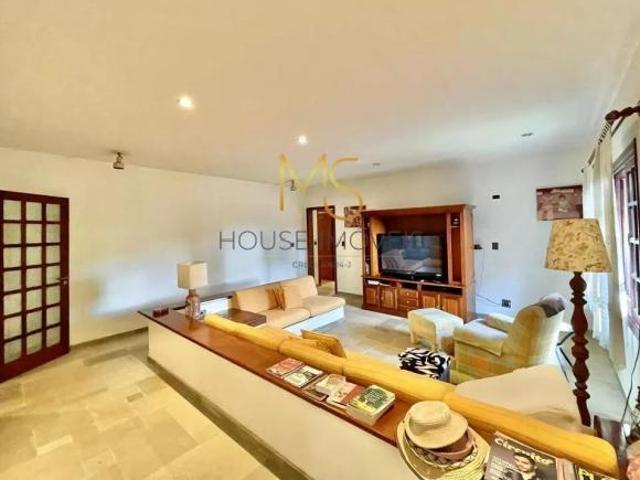 Casa em Vila Santo Antônio, Cotia/SP de 923m² 5 quartos à venda por R$ 2.950.000,00 ou para locação