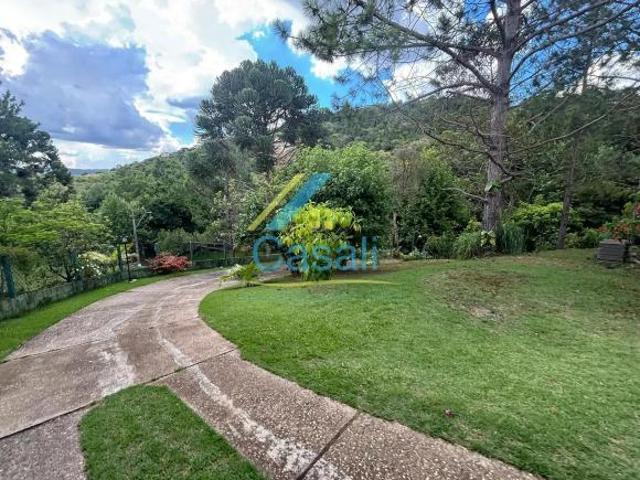 Casa em Vila Santo Antônio, São Roque/SP de 400m² 4 quartos à venda por R$ 5.000.000,00