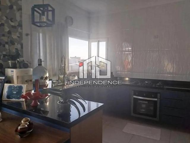 Casa em Vila Santos, Caçapava/SP de 195m² 3 quartos à venda por R$ 720.000,00