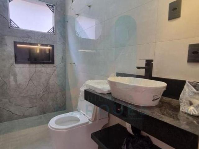 Casa em Vila Santos, Caçapava/SP de 250m² 3 quartos à venda por R$ 1.050.000,00