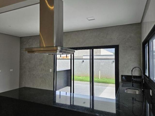 Casa em Vila Santos, Caçapava/SP de 300m² 3 quartos à venda por R$ 1.050.000,00