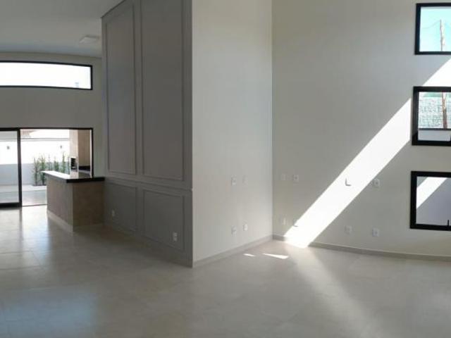 Casa em Vila Santos, Caçapava/SP de 300m² 3 quartos à venda por R$ 1.100.000,00
